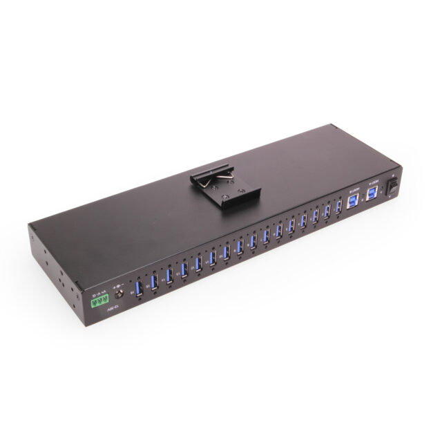 16-Port USB 3.2 Gen 1 Type-A Industrial Rack Mount Compatible Hub w ...